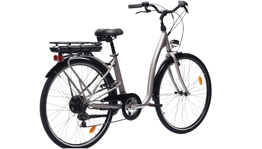 Nakamura E-City 70 : le nouveau vélo de ville électrique Intersport